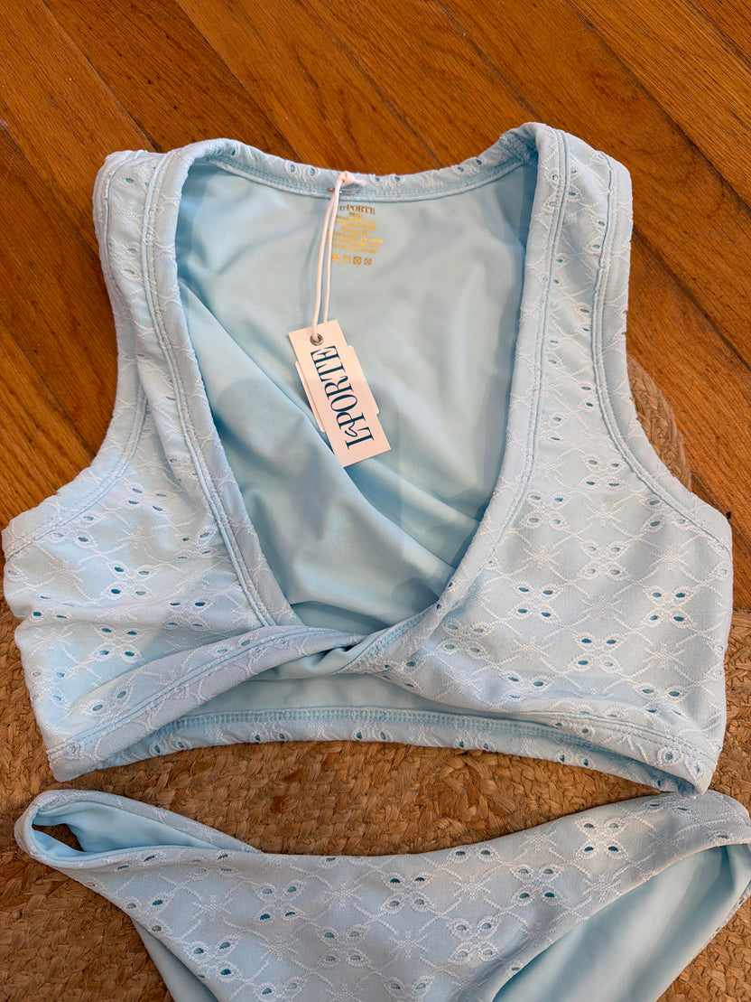 Danielle Eyelet Top – Coppolas Boutique